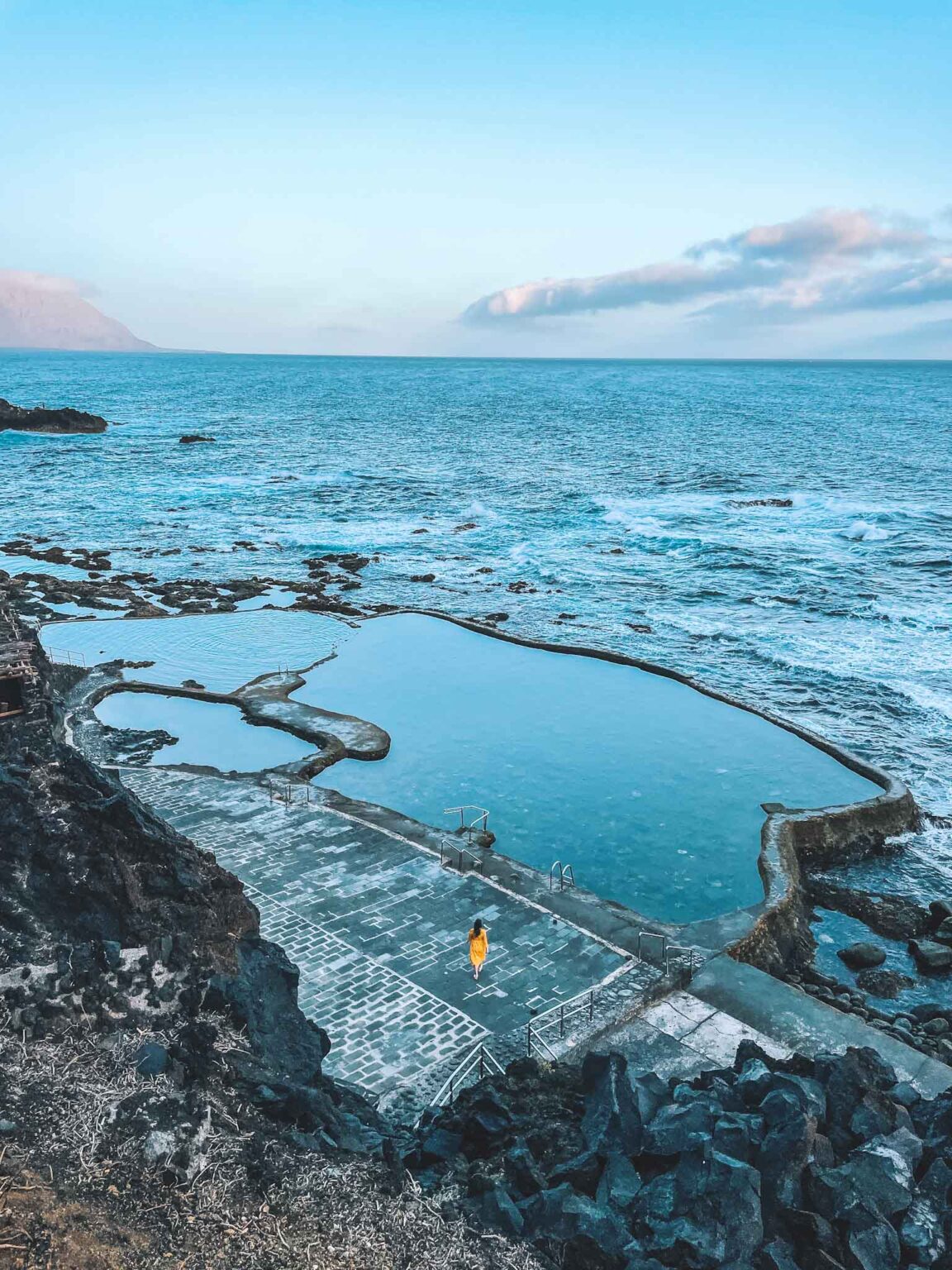 9 best volcanic pools and swimming spots in El Hierro island