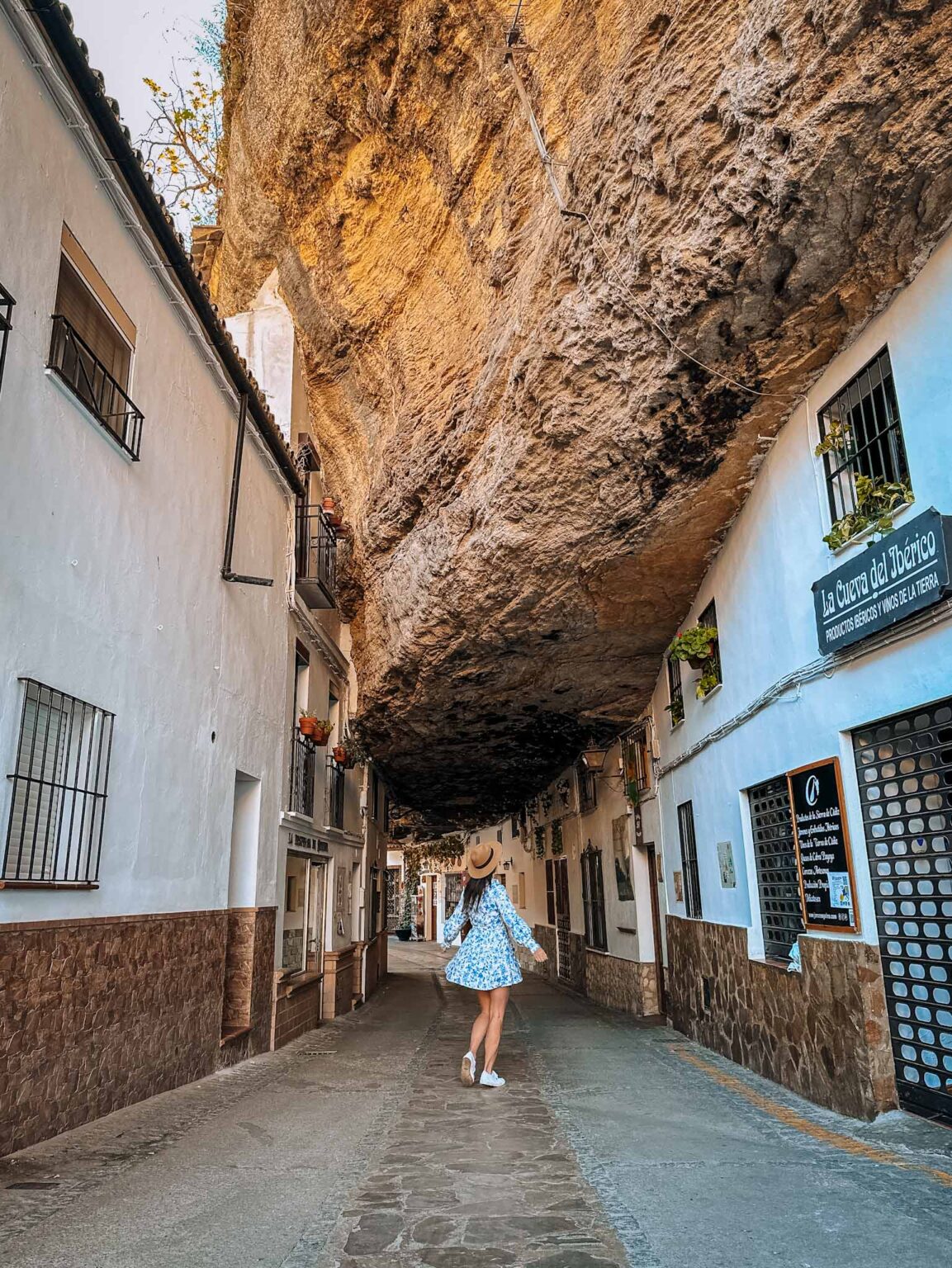 9 things to do in Setenil de las Bodegas cave village