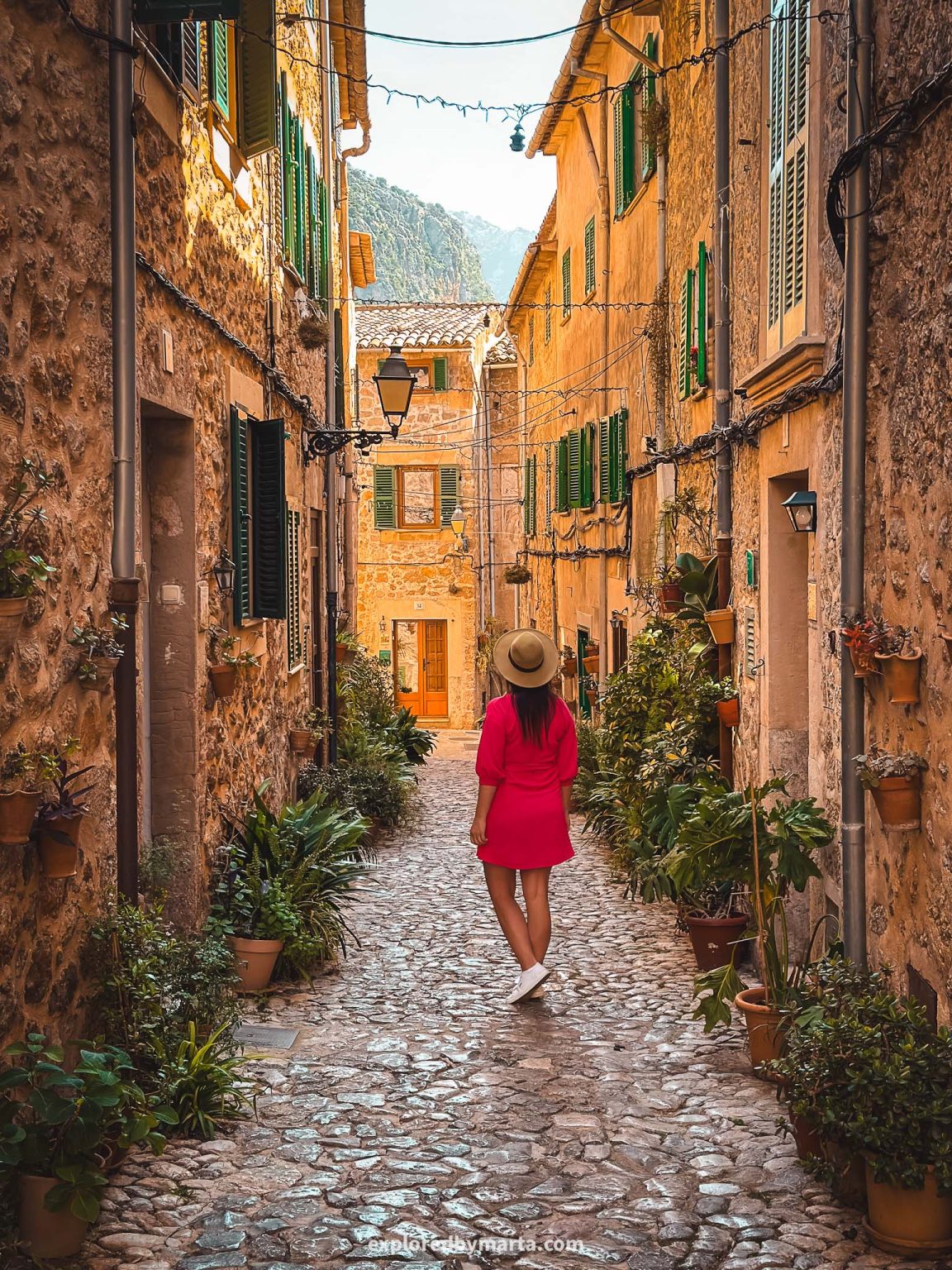 17 most beautiful places in Mallorca, Spain